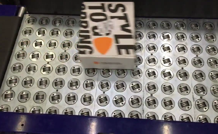 Wheel-diverter Sorter | RN Logistik